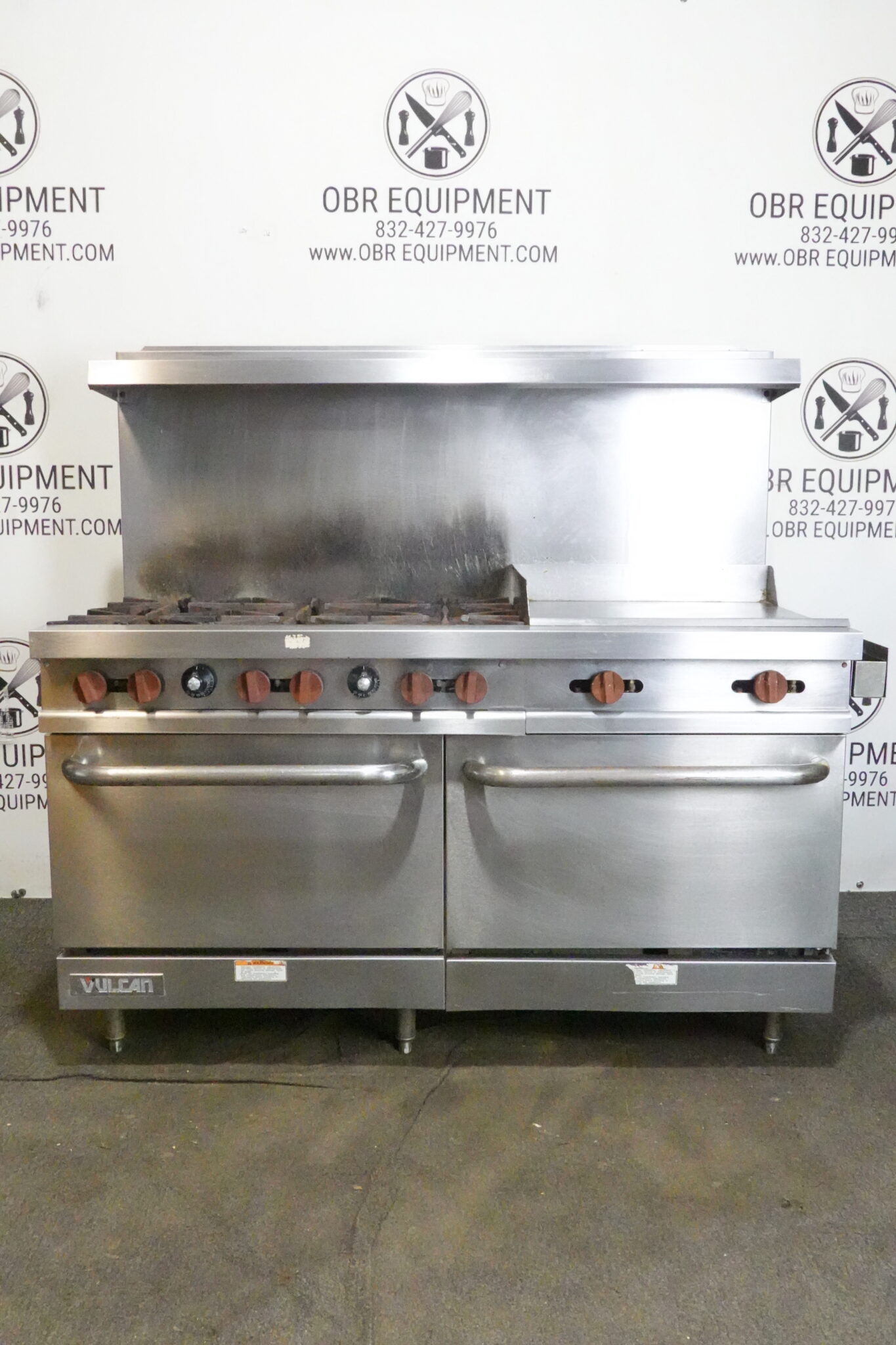 VULCAN 60” NATURAL GAS WITH 6 OPEN BURNERS, 24” GRIDDLE AND TWO ...
